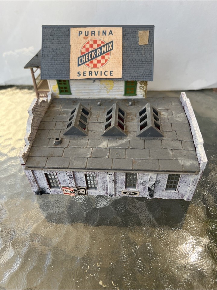 HO Scale Shell Garage, Gas And Oil Building | eBay