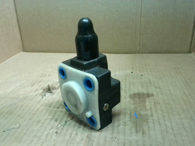 Vickers CVCS-25-C-S2-W-250-AP-99 Hydraulic Valve - Used | eBay