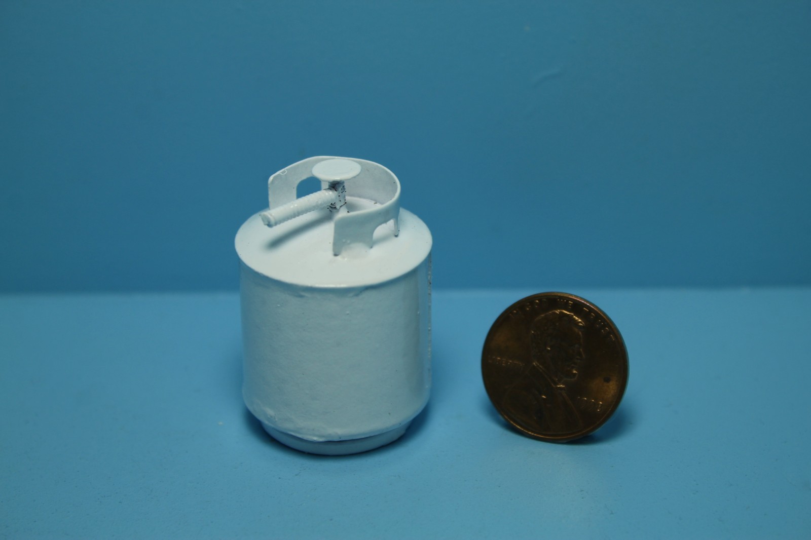 Dollhouse Miniature Metal Propane Tank for Grill EIWF520 | eBay