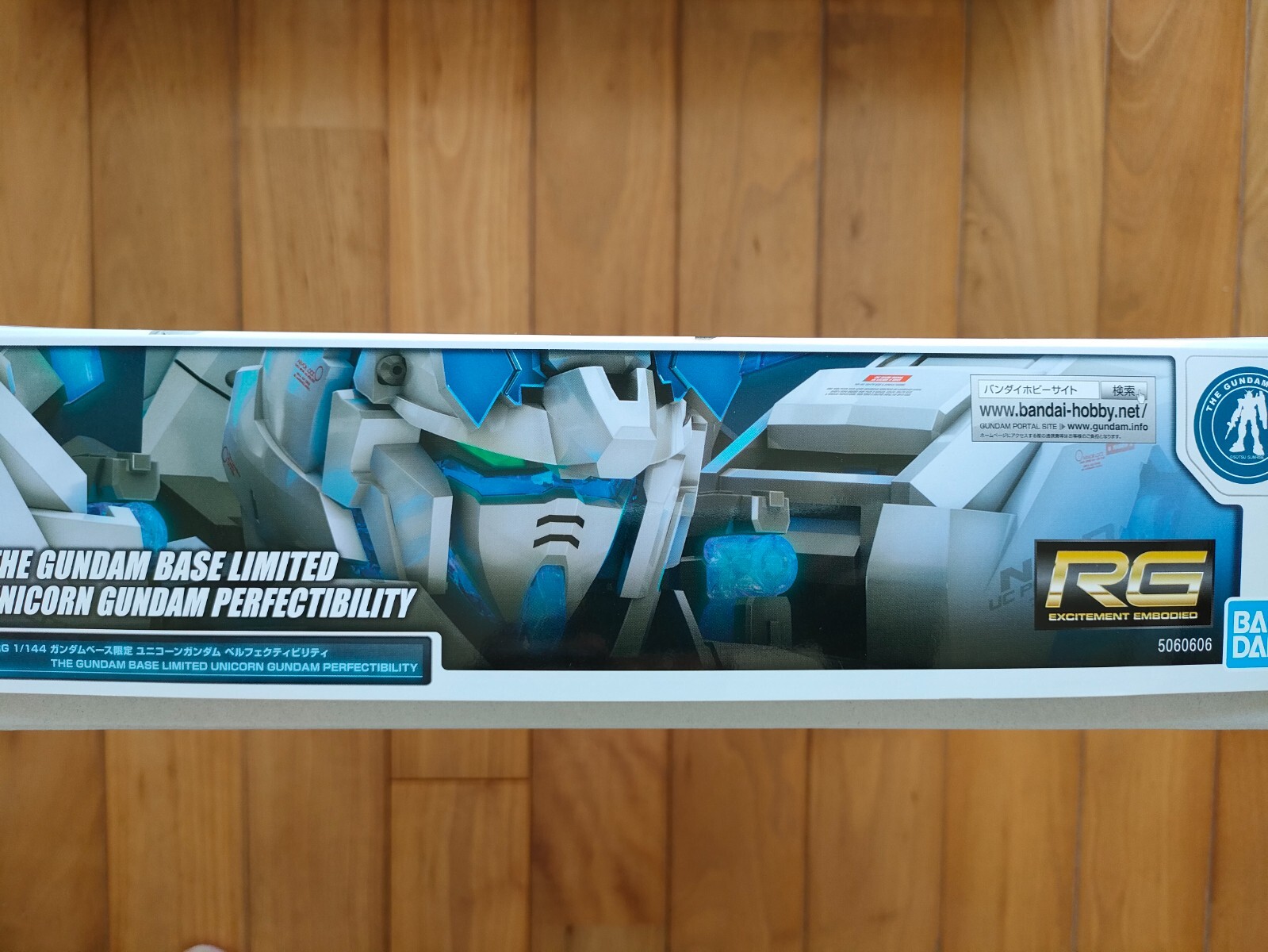 GUNDAM BASE LIMITED UNICORN Gundam HG 1/144 PERFECTIBILITY BB SENSHI ...