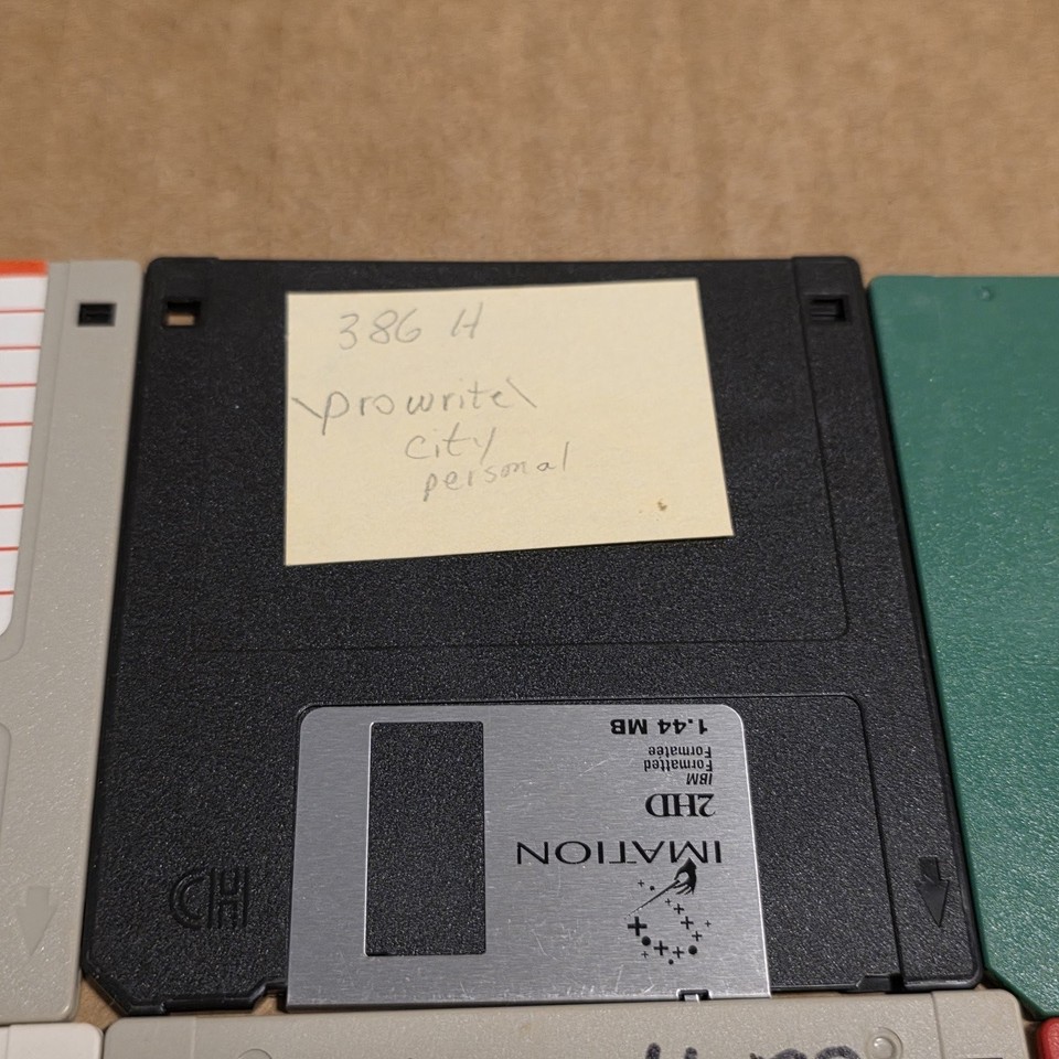 Vintage 3.5” Floppy Disk Lot w/ Handwritten Labels DOS Mac PC Software ...