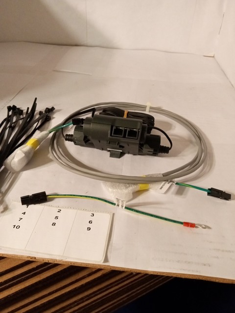 Vertiv Liebert T2 Wired Rack Temperature Sensor Kit 308638G1 for sale ...