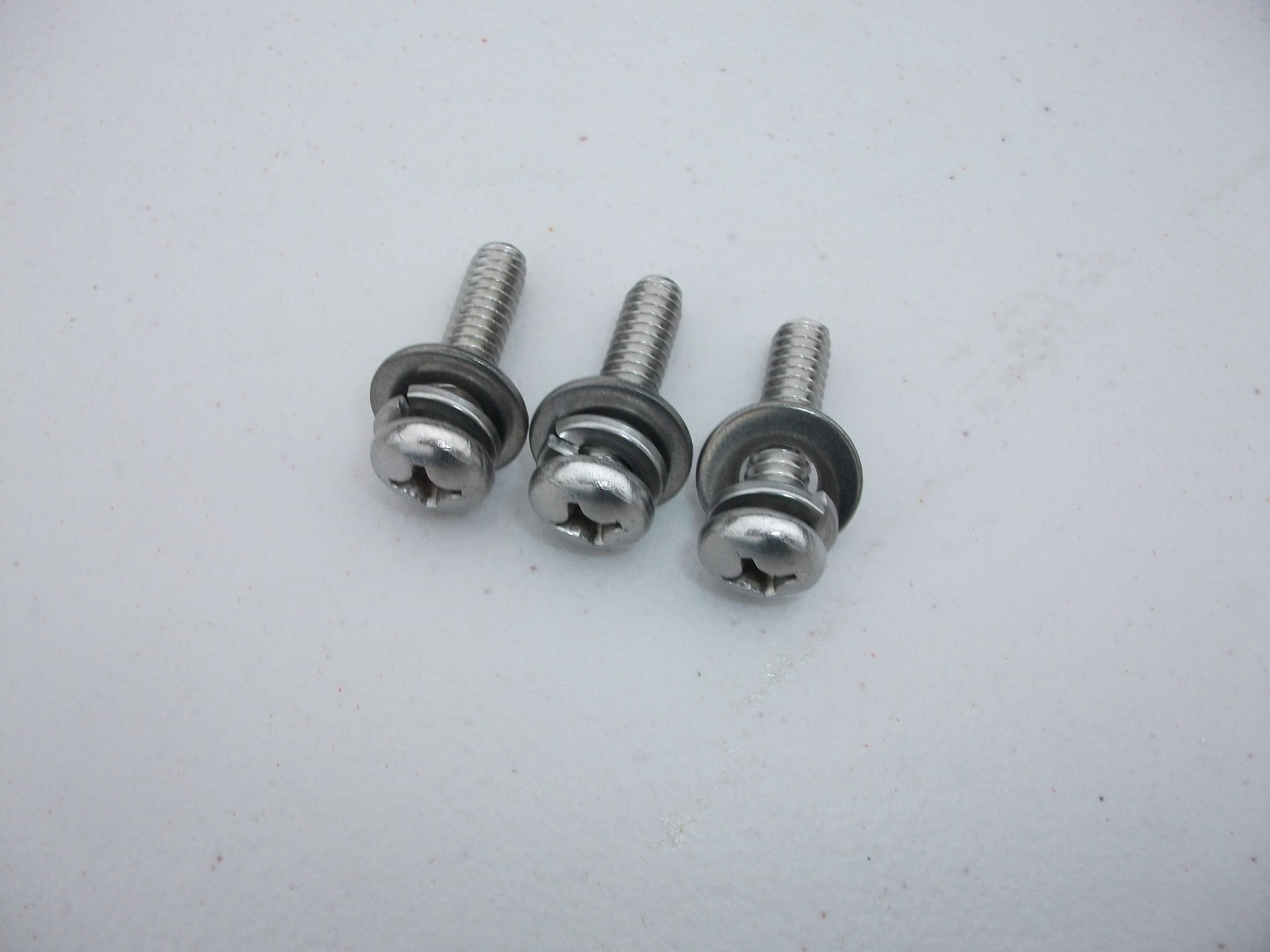 NEW STAINLESS STEEL WINDSCREEN WIPER MOTOR SCREWS SUITS EJ EH HD HR ...