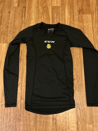CCM Hockey UMD Bulldogs Adult Size Small Compression Shirt Moisture ...