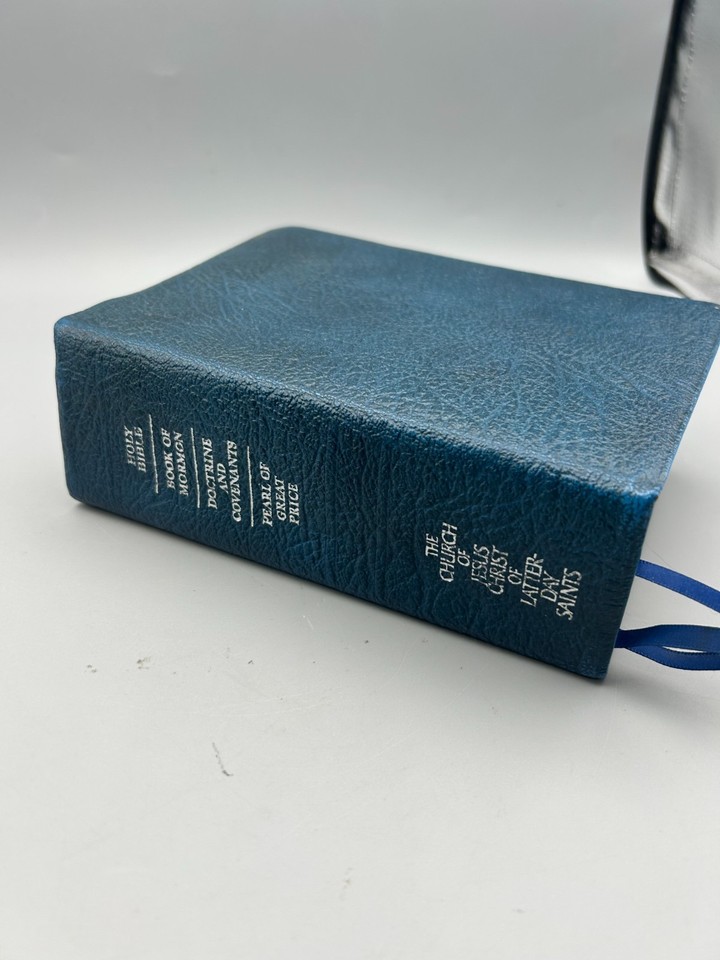 1983 Blue Leather LDS Quad 7-3/8” X 5-1/4” Mormon Bible Pearl Of Great ...