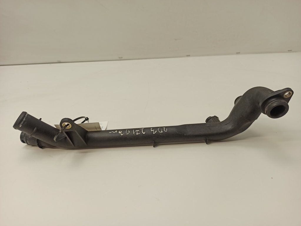 Mercedes-Benz C W203 W209 Engine water coolant pipe hose A2712001152 ...
