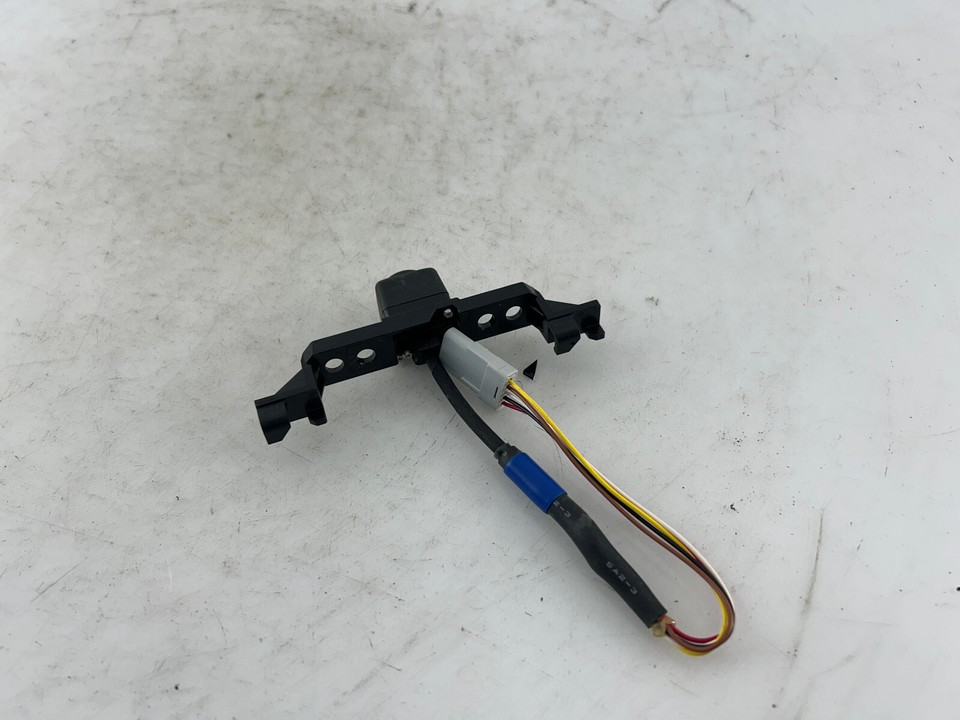 OEM | 2018 -- 2019 Cadillac XTS Rear Camera #84292784--All Mounting ...