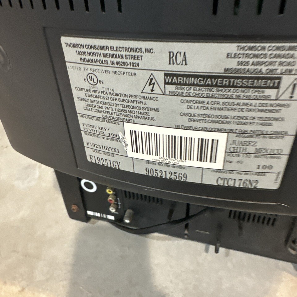 Vintage 1998? RCA XL100 color Tv Television Space Age Modern Retro ...