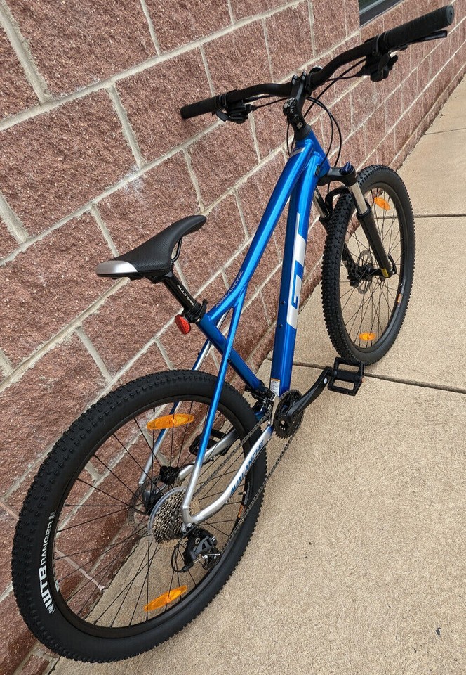 2021 GT Avalanche Sport Mountain 29er Bike Medium Retail $875 | eBay