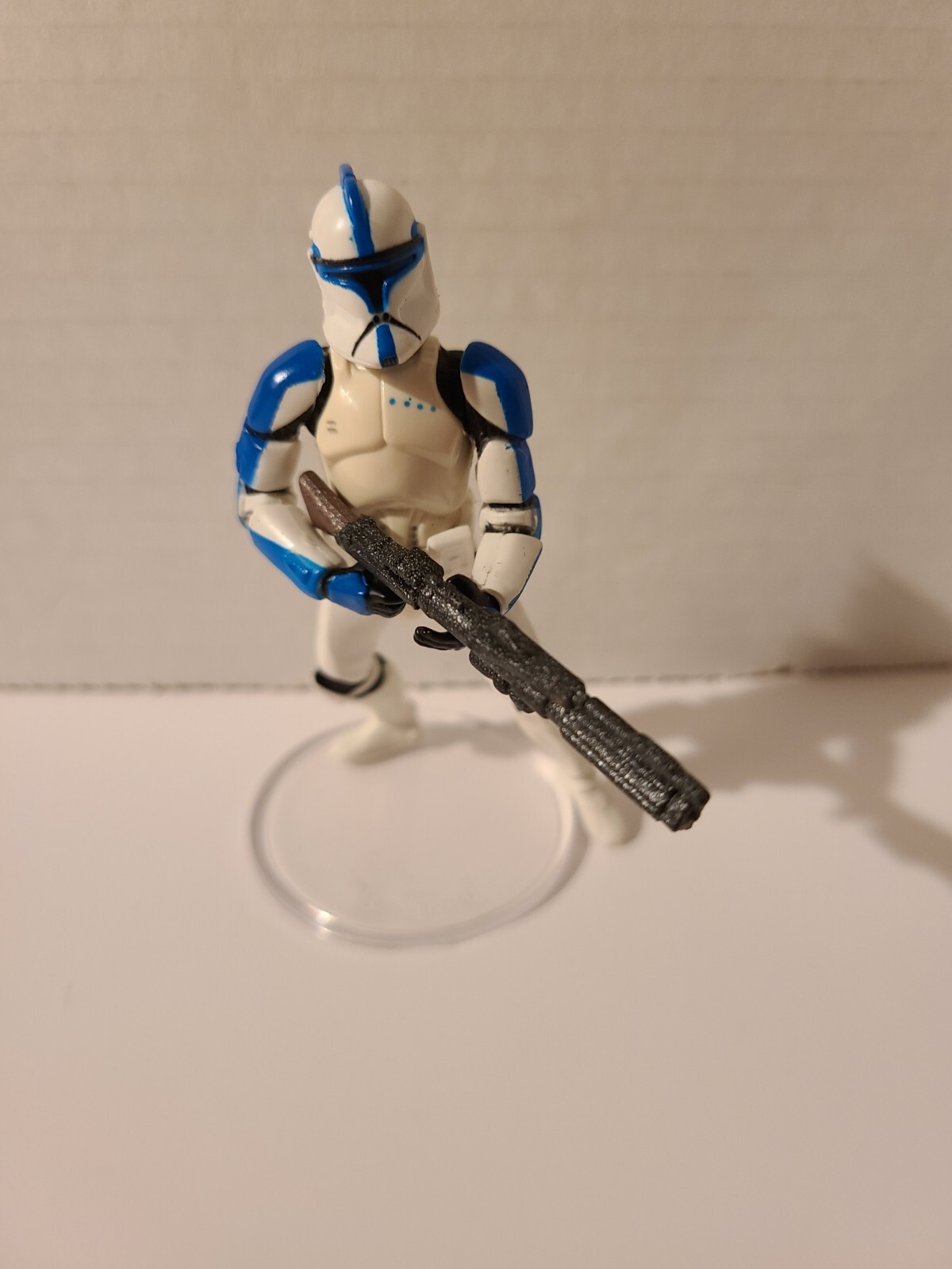Star Wars Phase 1 Blue Clone Trooper Officer Wit Display Stand | eBay