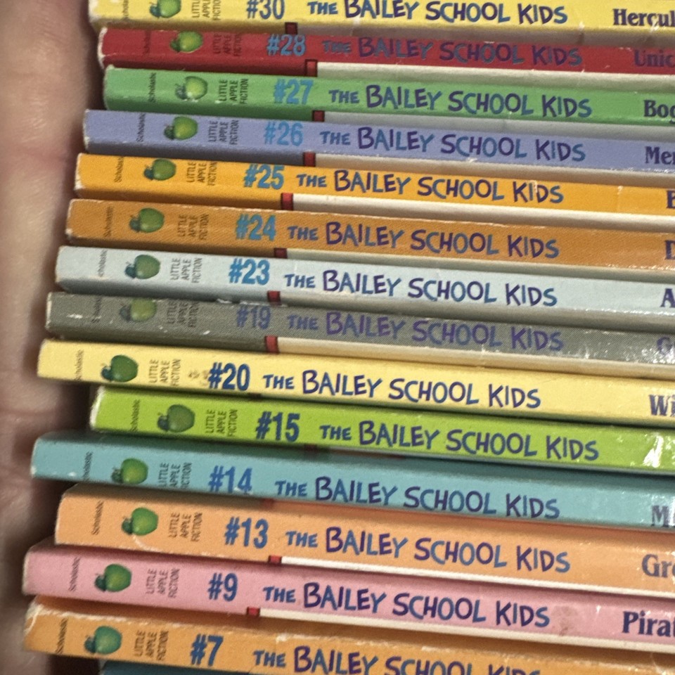 The Bailey School Kids Book Lot Of 19 - Dadey/Jones - Kids Chapter ...
