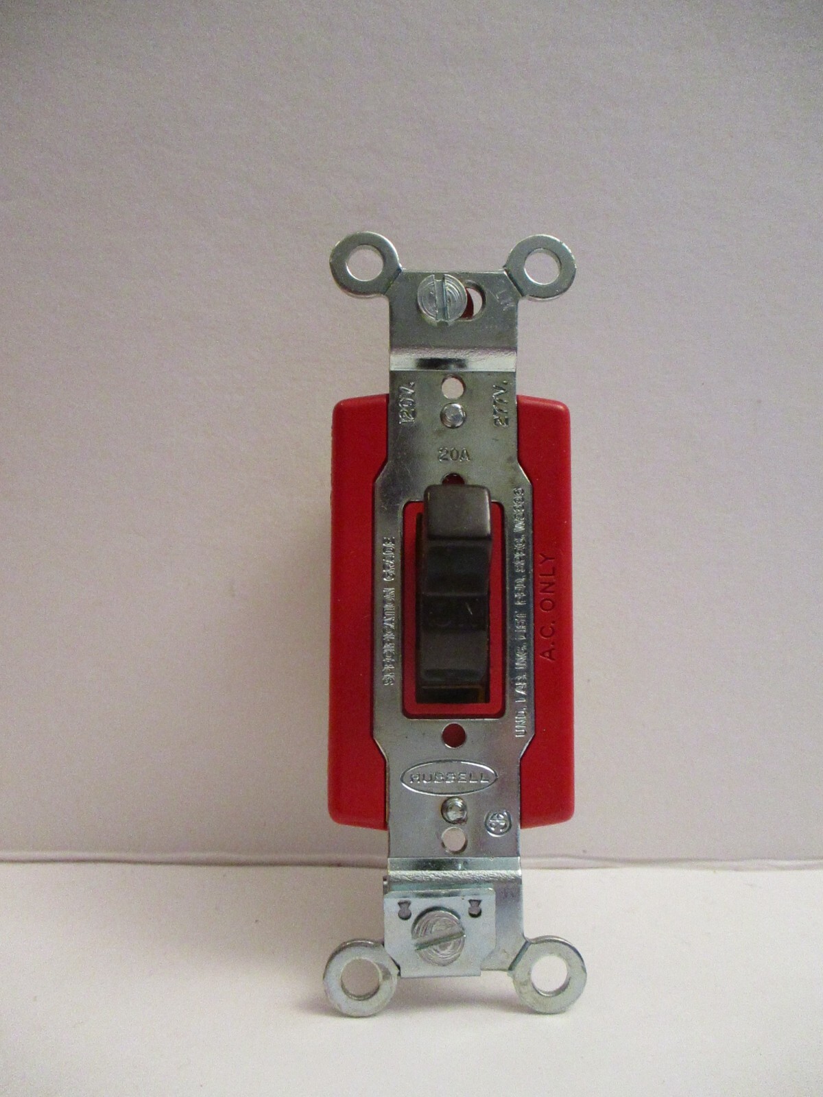 Vintage Hubbell 1122 A.C. Flush Toggle Switch 20 Amp 120V- 20A 277V NOS ...