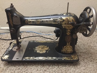 Sewing Machines - 1901 Singer