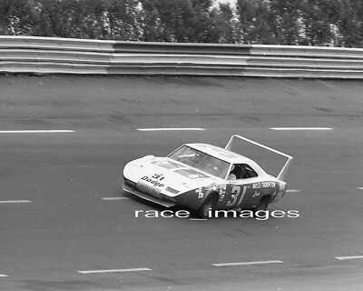 JIM VANDIVER #31 DODGE DAYTONA WING NASCAR (1970) B&W 8x10 GLOSSY PHOTO ...
