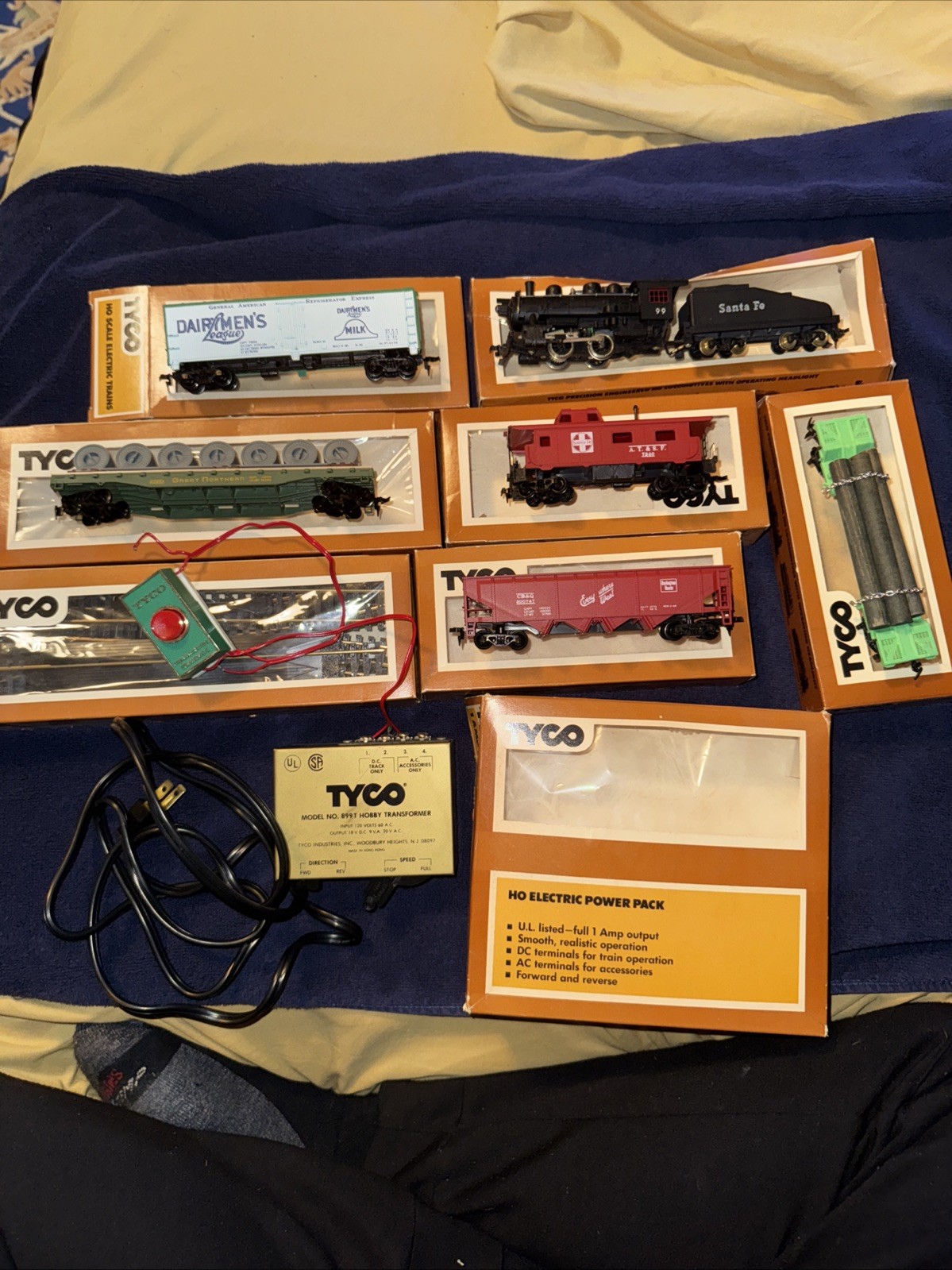 Lot of Vintage Tyco HO Trains, Tracks, and Cars With Boxes. | eBay