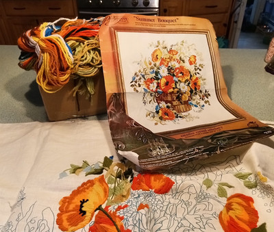 Vintage Paragon Needlecraft Kit Summer Bouquet Crewel Stitchery 0516 | eBay