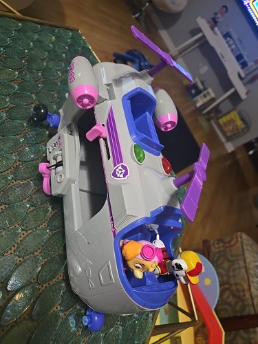 Paw Patrol Ultimate Rescue Skye's Helicopter SPINMASTER w/ 2 Figures ...