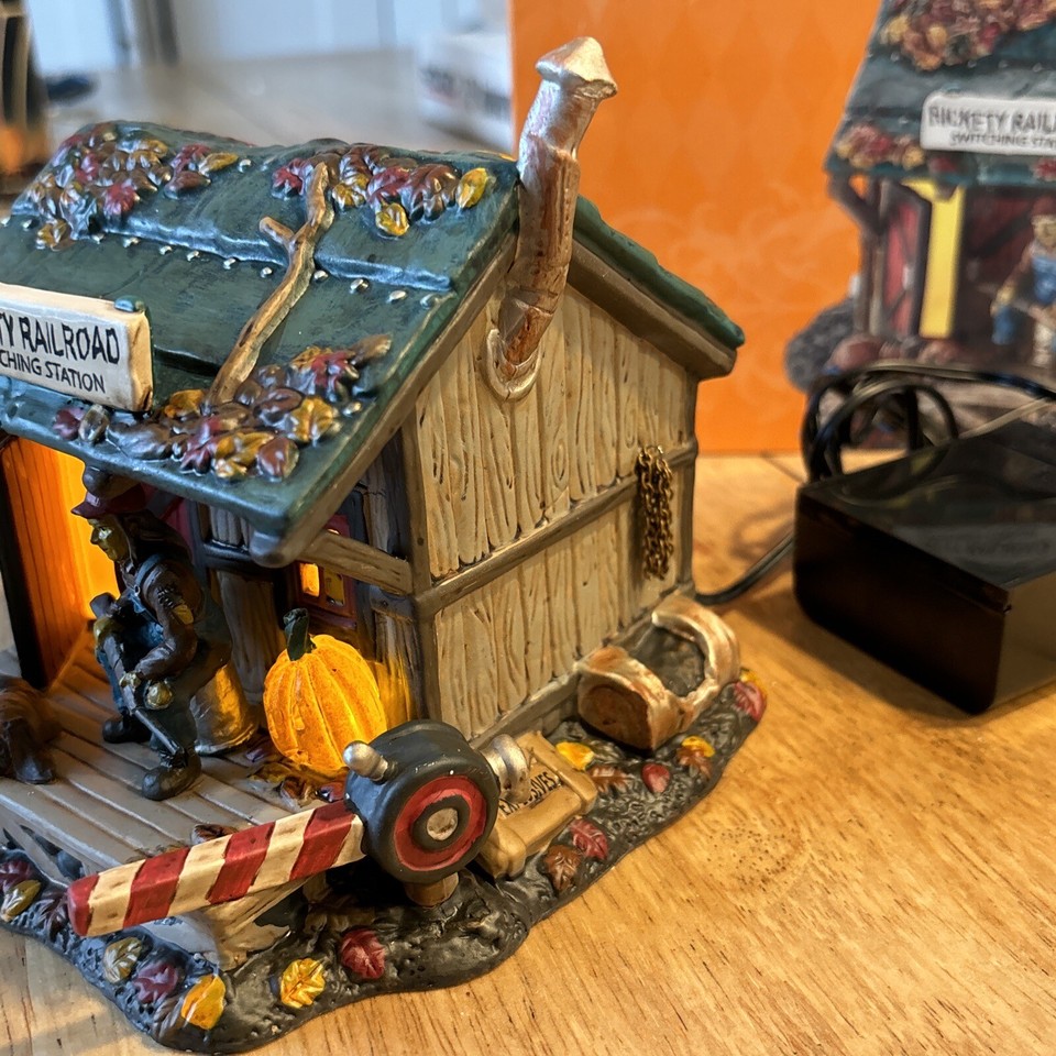 Dept 56 Halloween Haunted Rails Outpost Rickety Railroad Switching ...