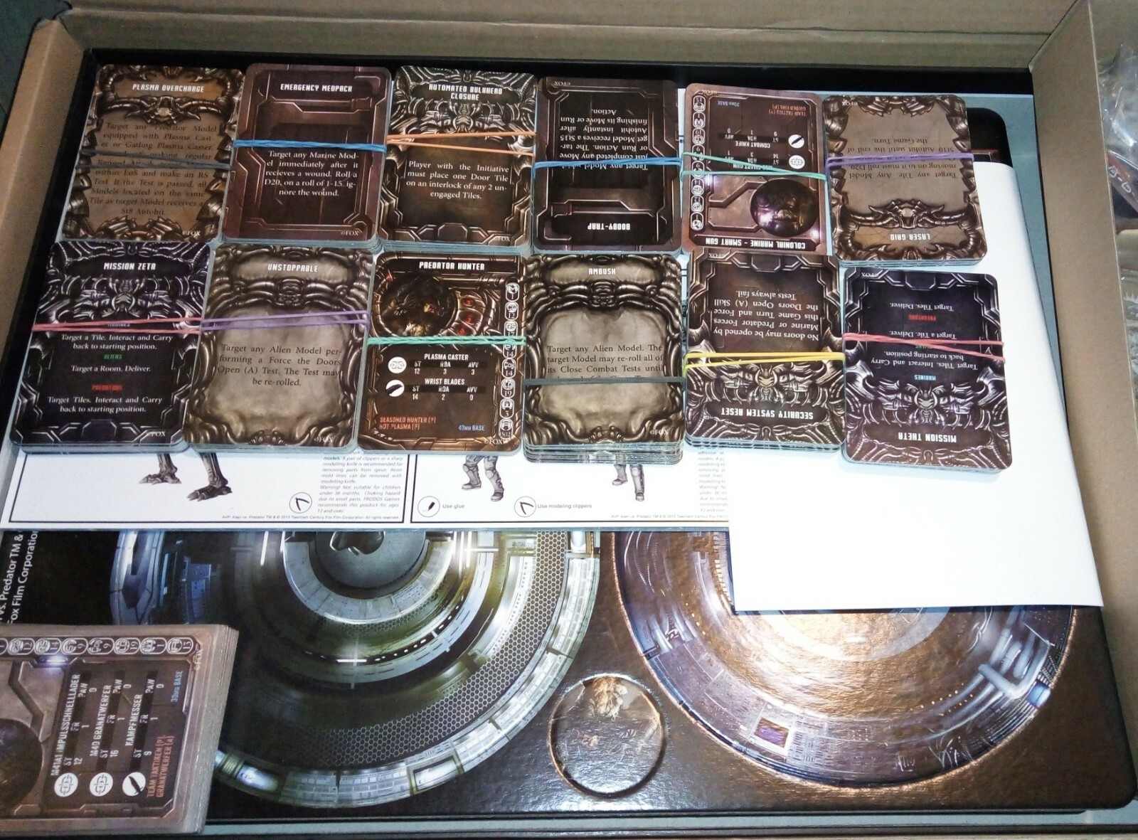 Prodos Games - Alien vs Predator AVP - The Hunt Begins - Boardgame ...