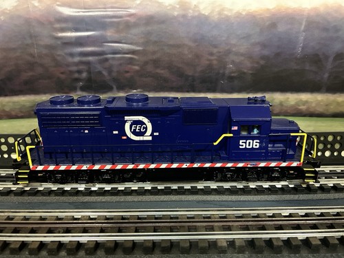 LIONEL LIONCHIEF PLUS FEC GP-38 | eBay