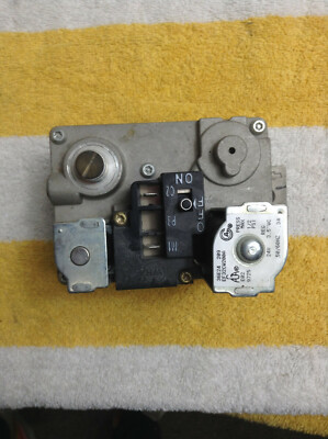 Valves - Carrier White