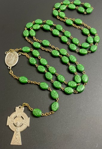 Vintage Clover Impression Green Glass Rosary, Silver Tone Erin Celtic ...