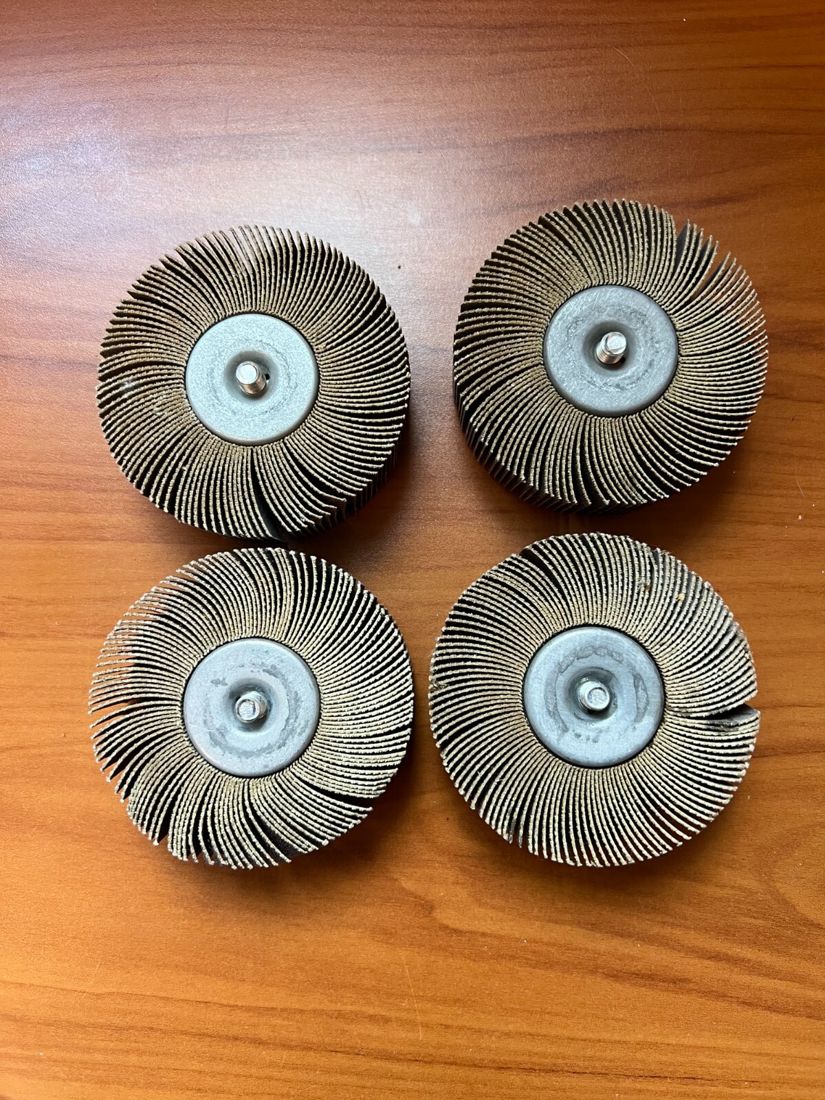 4 Pack MERIT 35017 3IN DIA X 1IN. 1/4 THREAD ALUM OXIDE FLAP WHEEL ...