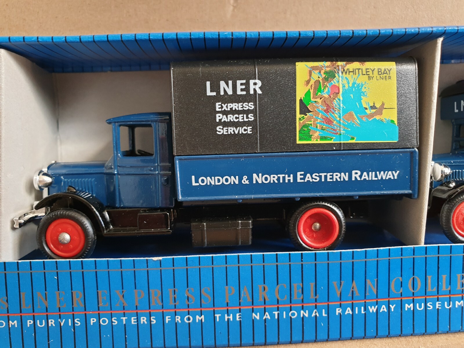 Lledo Set: Limited Edition : RAILWAY EXPRESS PARCEL VANS OF THE 1930's ...