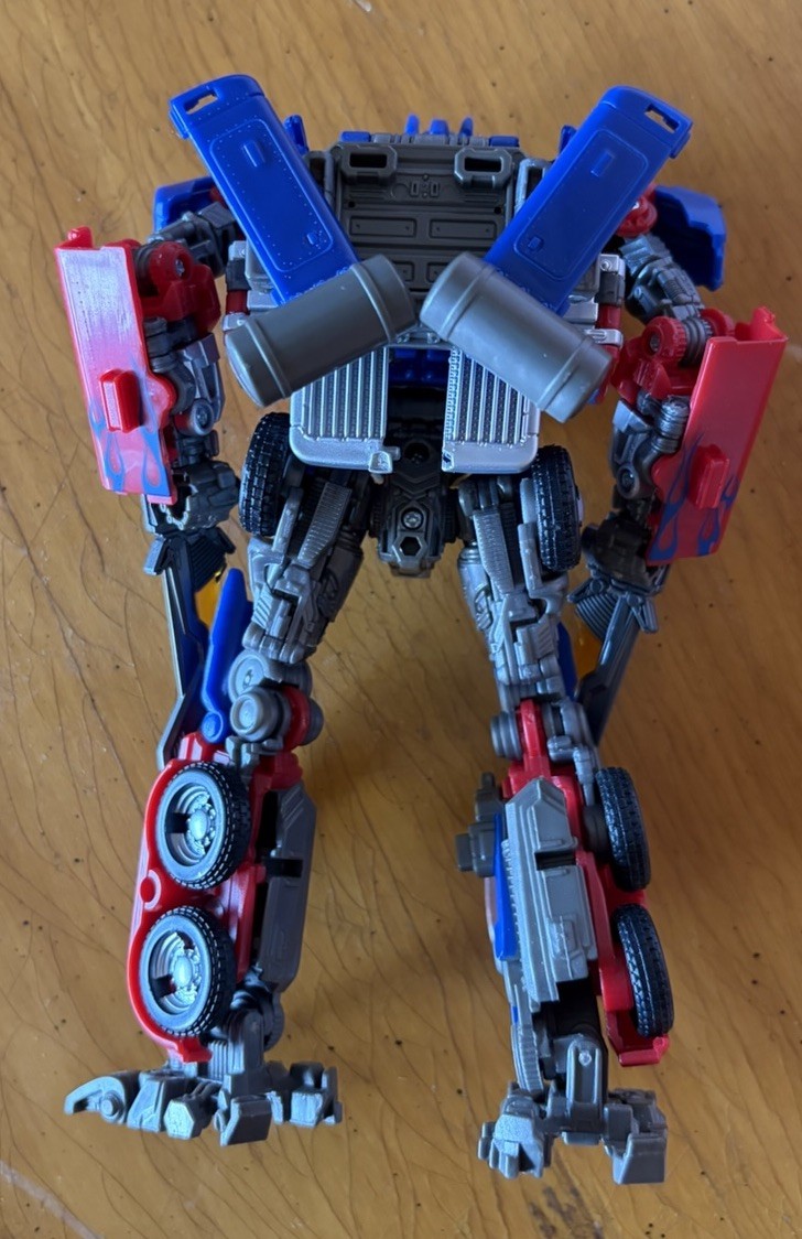 Transformers Studio Series Optimus Prime complete SS-32 15th ...