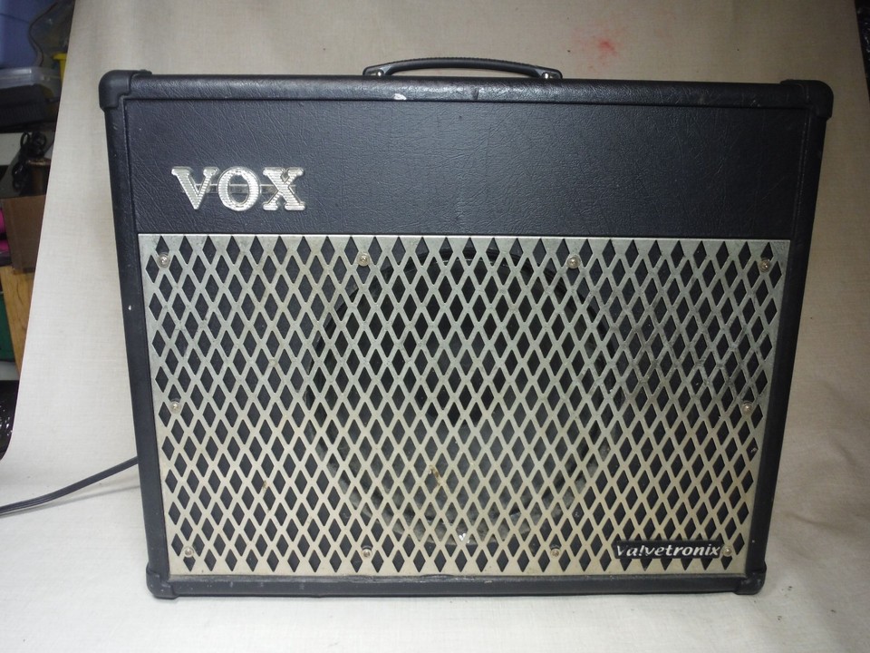 VOX VALVETRONIX VT50 MODELING GUITAR COMBO AMPLIFIER WORKING PROJECT ...