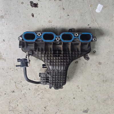 2010-2015 Toyota Prius 1.8L Intake Manifold Assembly Genuine OEM ...