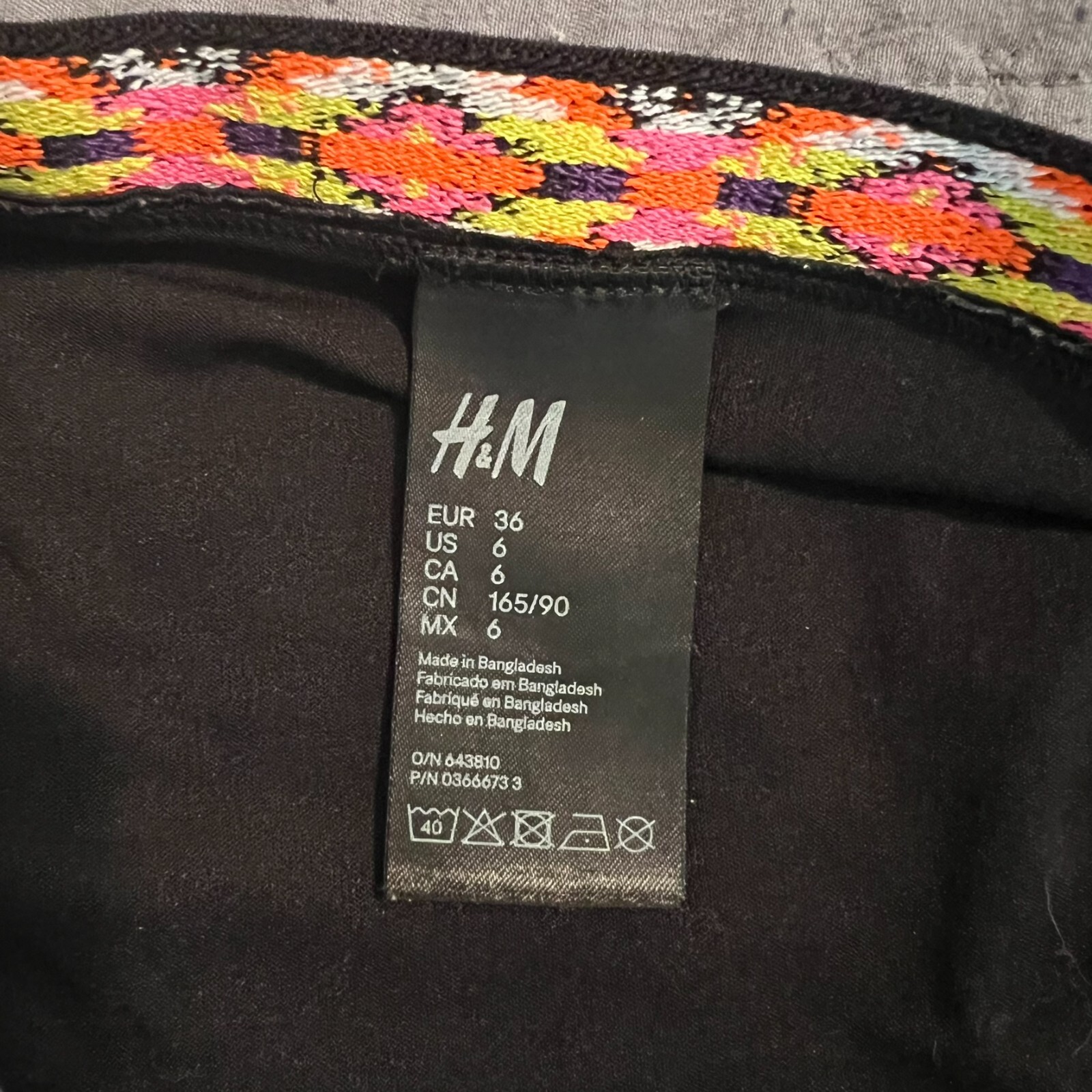 H&M Size 6 Women Bikini Set Black Triangle Top & Tribal Trim Cheeky ...