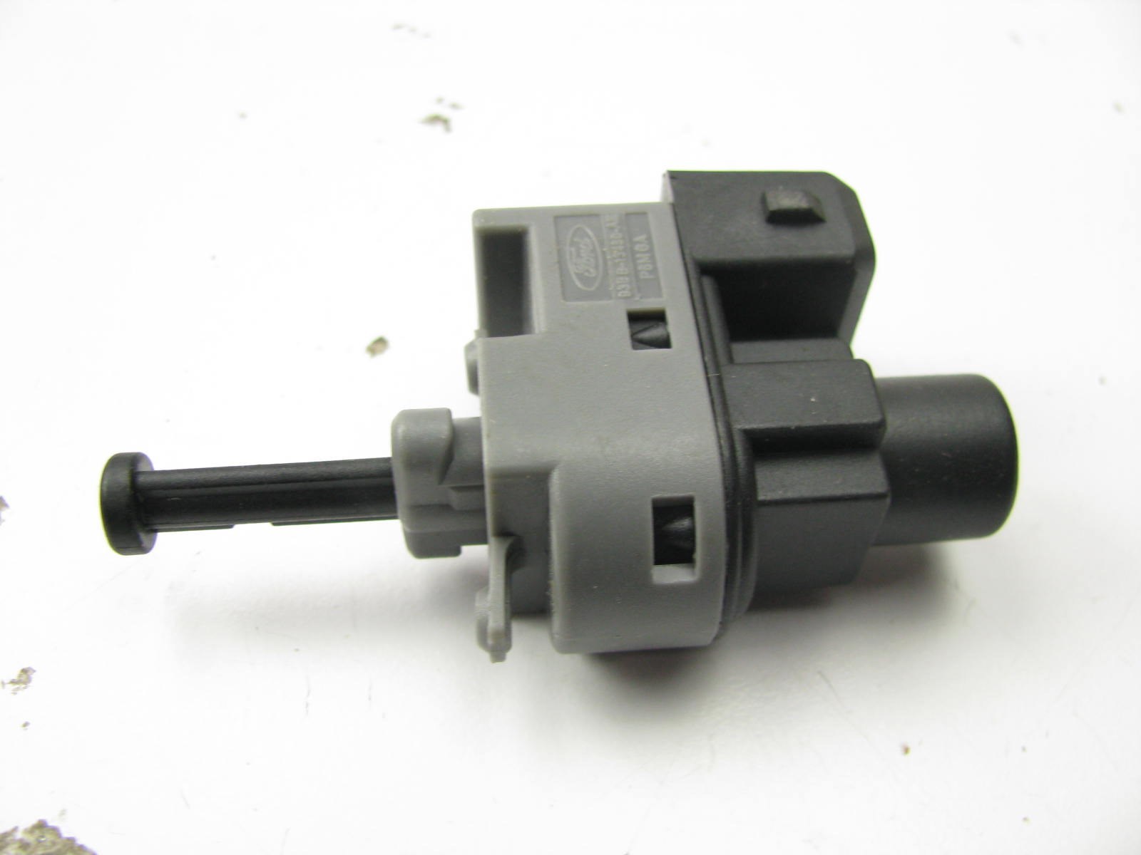 NEW - OUT OF BOX - Genuine OEM Ford 93BB-13480-AE Brake Light Switch | eBay