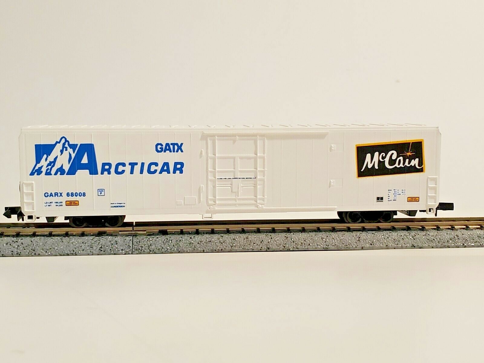 VINTAGE WALTHERS N SCALE GAUGE 70' CRYOGENIC REEFER McCAIN ARTICAR GARX ...