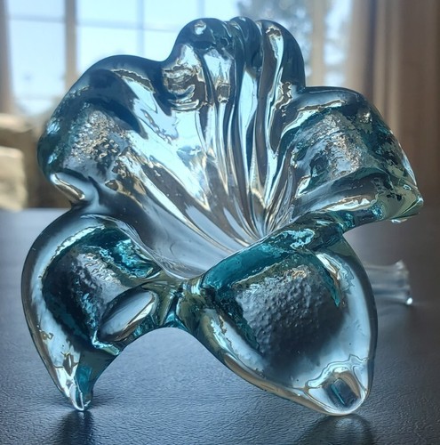 Silvestri Hand Blown Aqua Blue Glass Lily Trumpet Stretched art | eBay