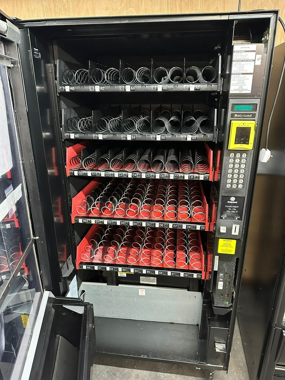 Snack & Bottle 40 Select Combination Vending Machine Over 350 items ...