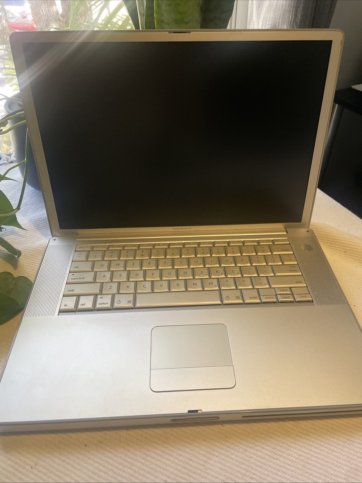 Apple PowerBook G4 15” A1095 — Powers On — Vintage Mac Laptop — For ...