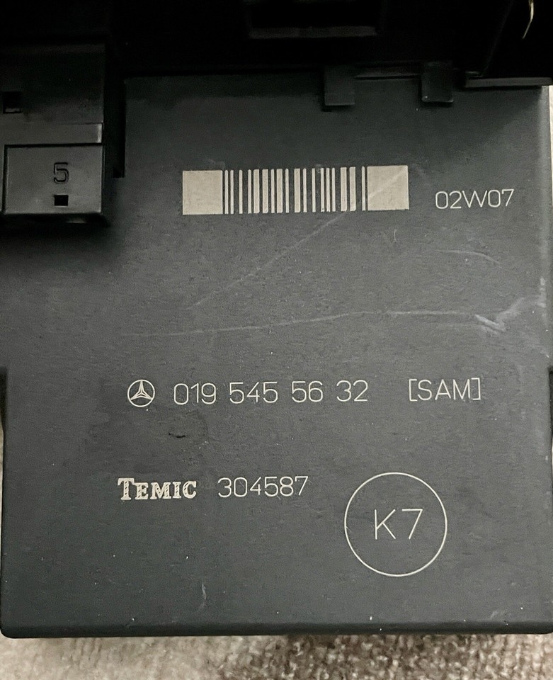 MERCEDES W210 W202 00-03 FUSE RELAY SAM MODULE BODY CONTROL UNIT WIPERS ...