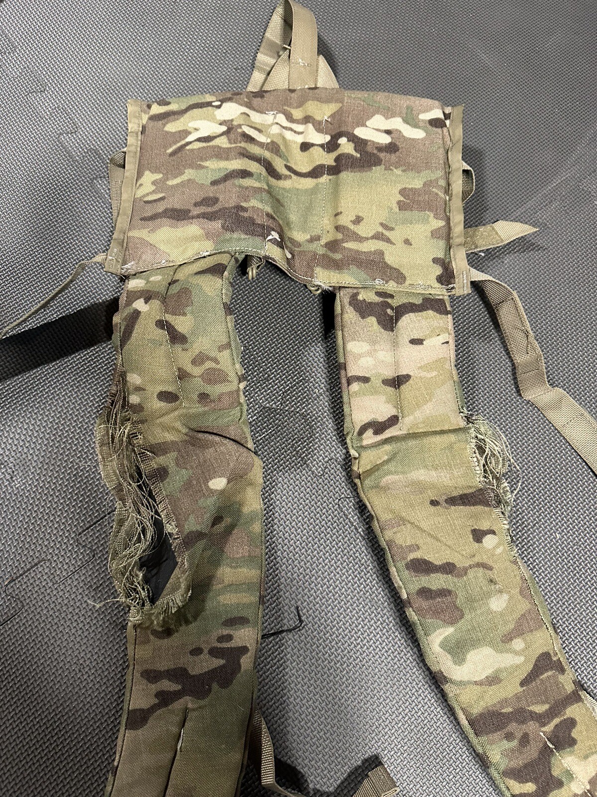 US Army MOLLE II Large Rucksack Shoulder Straps (FRAME) OCP / Multicam ...