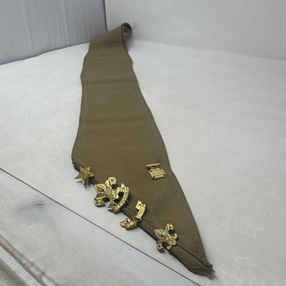 Boy Scouts of America Merit Badge Sash 15 badges 5 Medals Vtg 1930's ...
