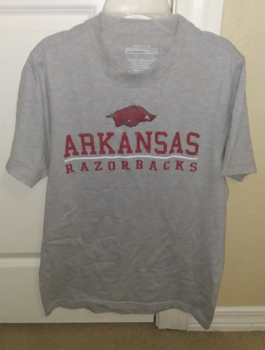 Arkansas Razorbacks Shirt (Men's Small) (USED) (Taking Offers) | eBay