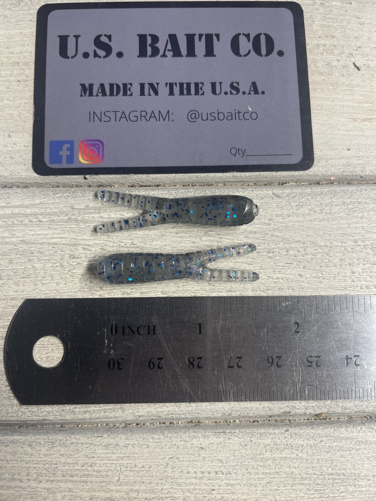 1.5” Beetle Spin Bodies smoke blue glitter Lot Of 40 Crappie Split Tail ...