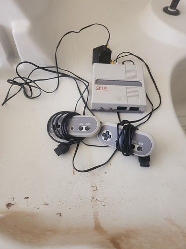 NES G 8-BIT Entertainment System Gamerz Tek Model # ZED-1 With Mario ...