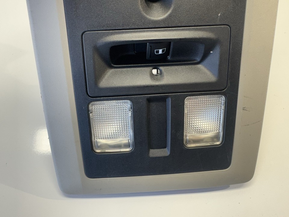 2013-2019 Dodge Ram 1500 Overhead Console Dome Light Reading OEM ...