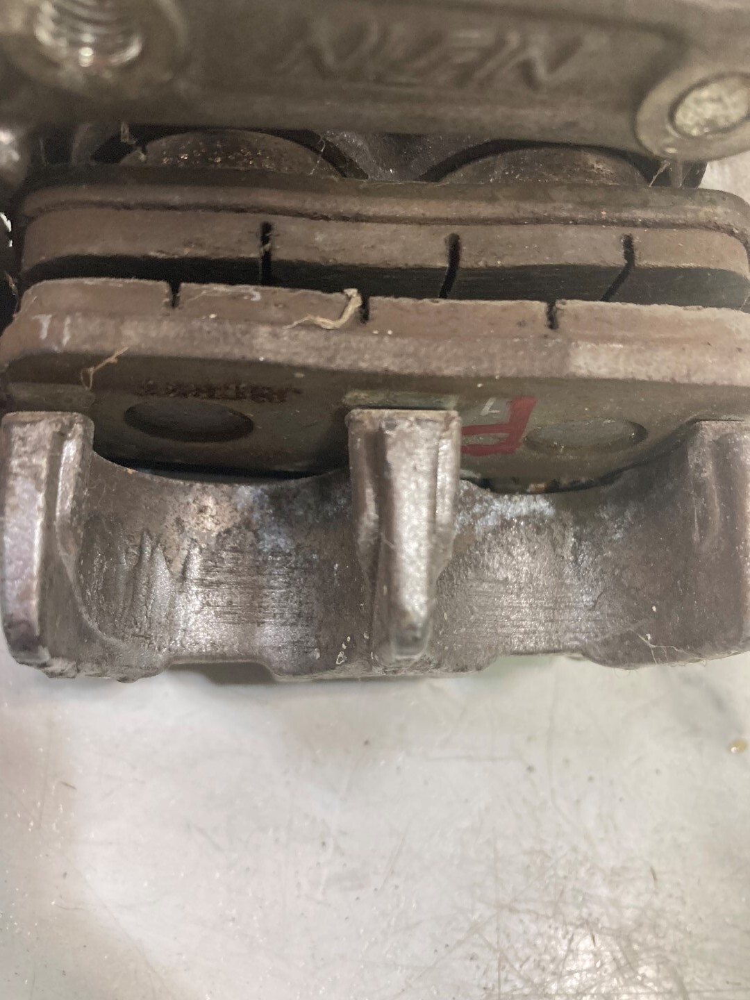 02 Honda VT 600 VT600 VLX Shadow front brake caliper | eBay Australia