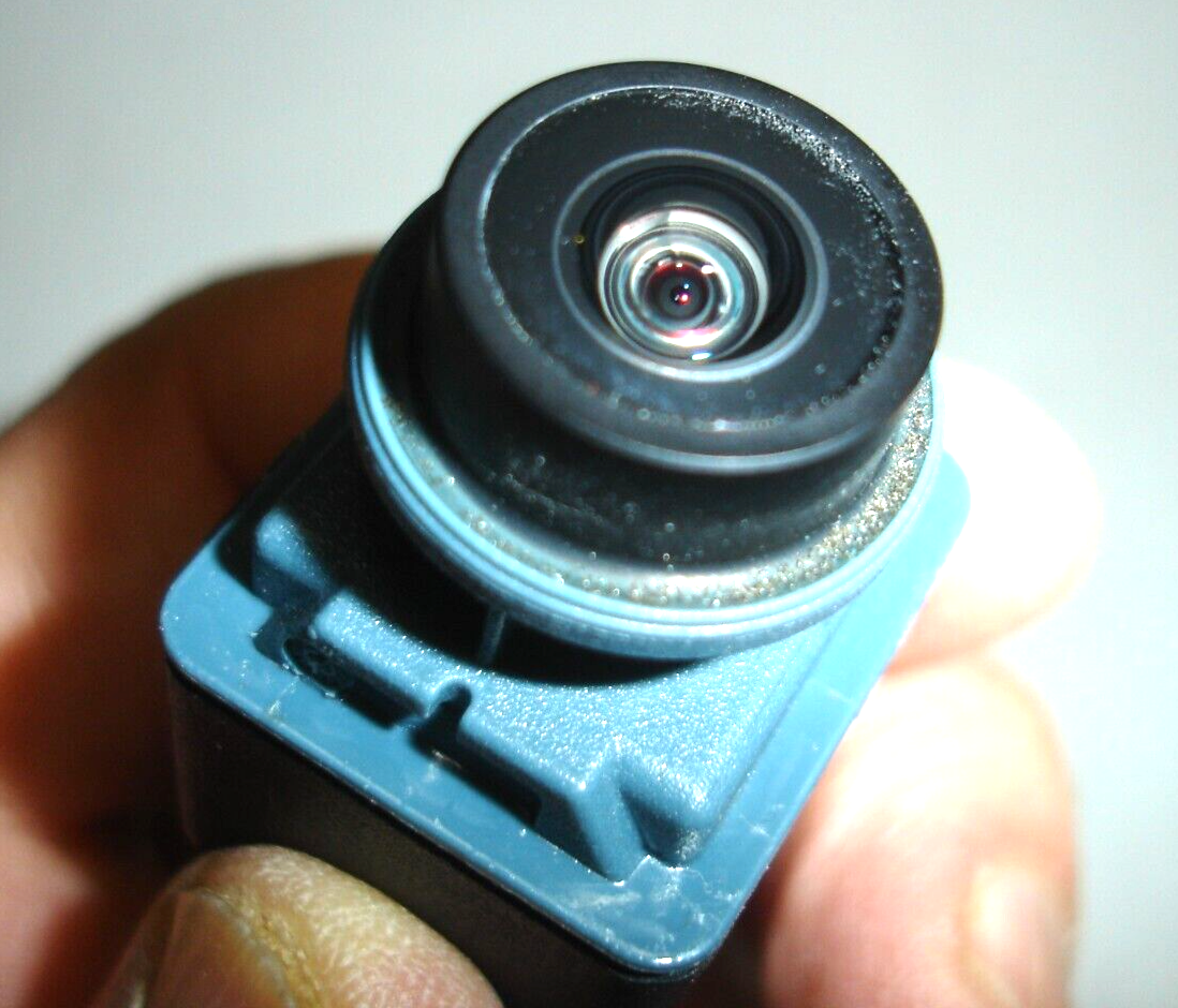 Mercedes Benz A 0009054803 Rear View Camera Removed From Trunk Handle ...