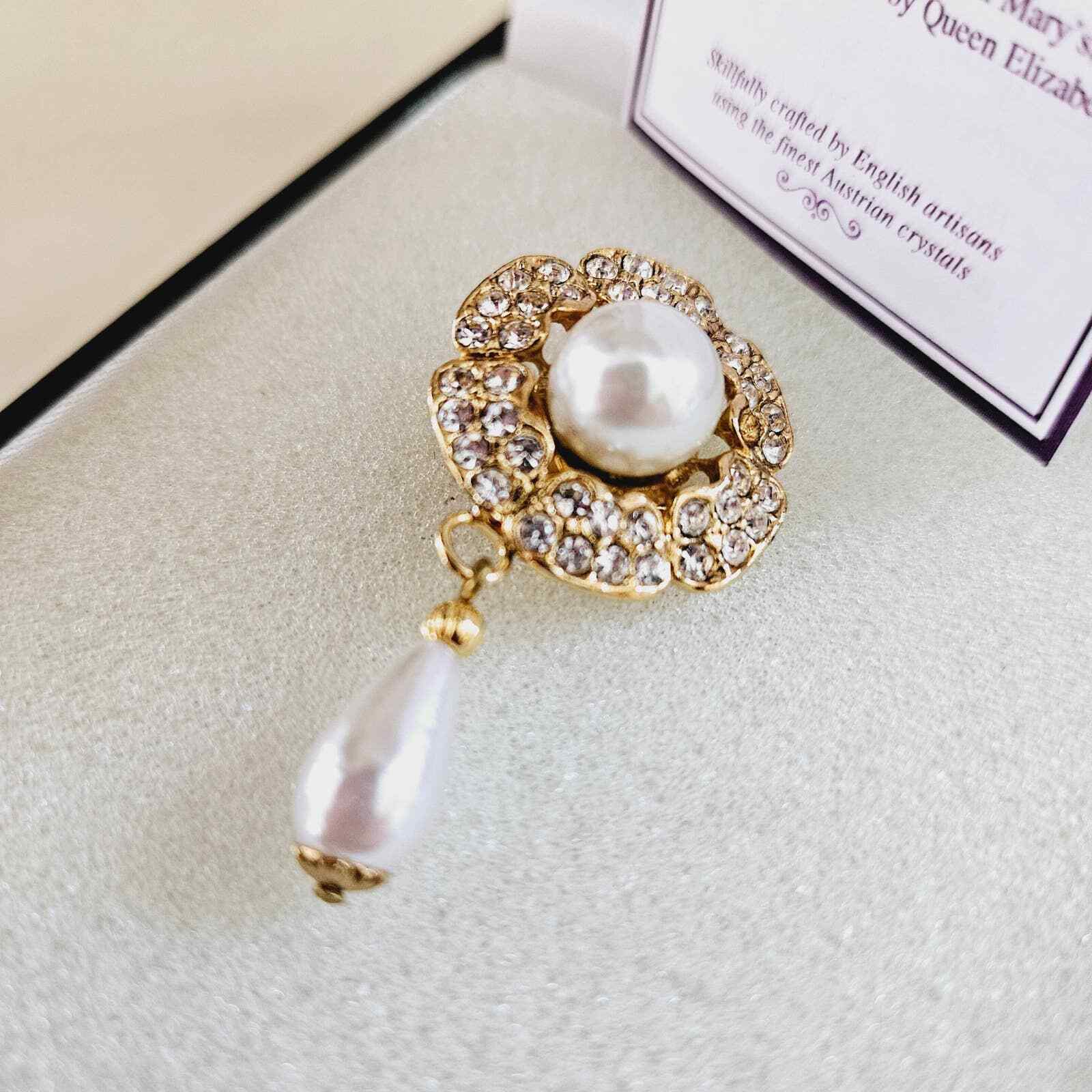 Crowns & Regalia The Miniature Crown Collection - The… - Gem