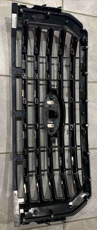 2015 - 2017 Ford OEM F150 Front Chrome Grille Assembly (FL3Z-8200-AA ...