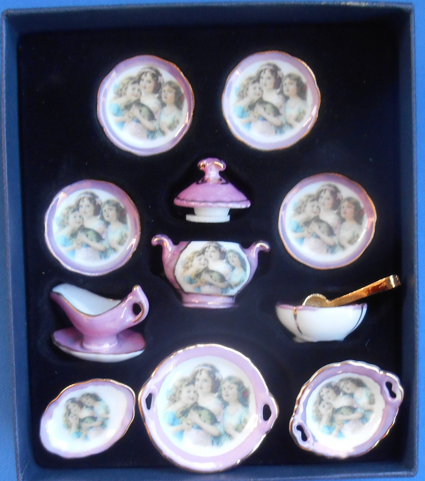 REUTTER PORCELAIN TEA SET GOLD TRIM Dollhouse MINIATURE Serving Set ...