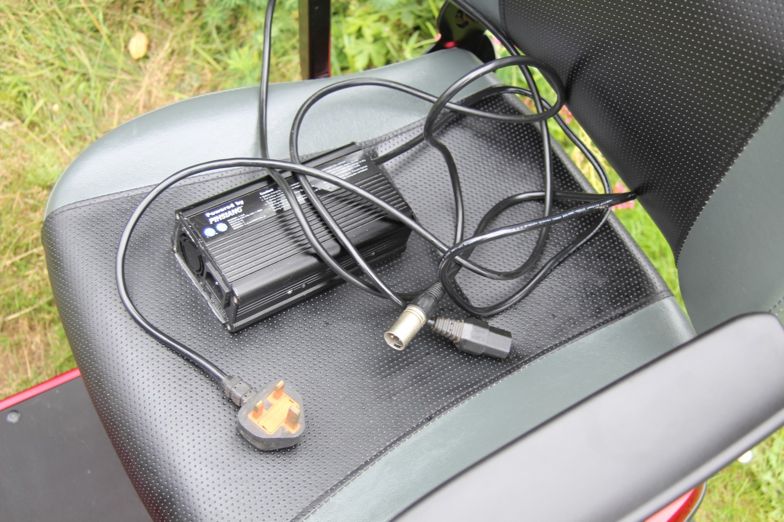 Black Mid Size Rascal 388XL 388 XL All Terrain Mobility Scooter Buggy 4 ...